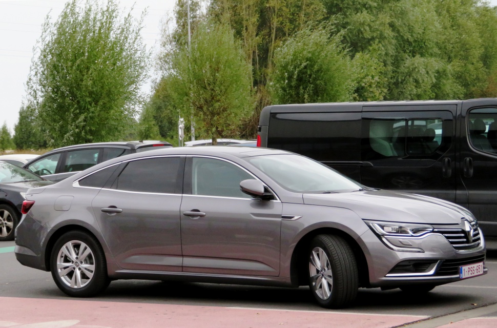Renault Samsung SM6 technical specifications and fuel economy